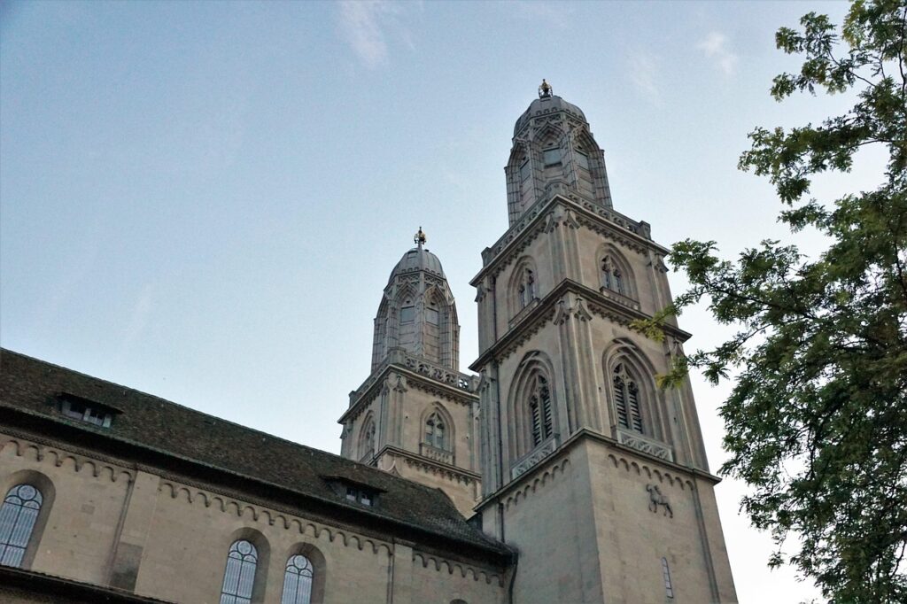 Is Zurich Worth Visiting 7 Incredible Reasons is-zurich-worth-visiting-7-incredible-reasons